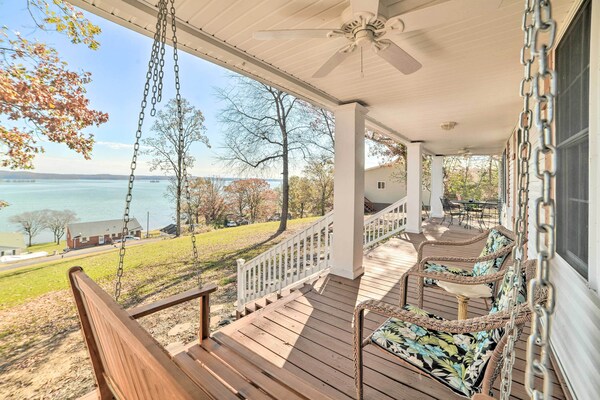 Country-chic Home W/ Fire Pit, Steps To Lake! - Kentucky Lake