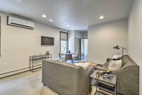 Elkhart Lake Townhome - 20 Mi To Sheboygan! - Elkhart Lake, WI