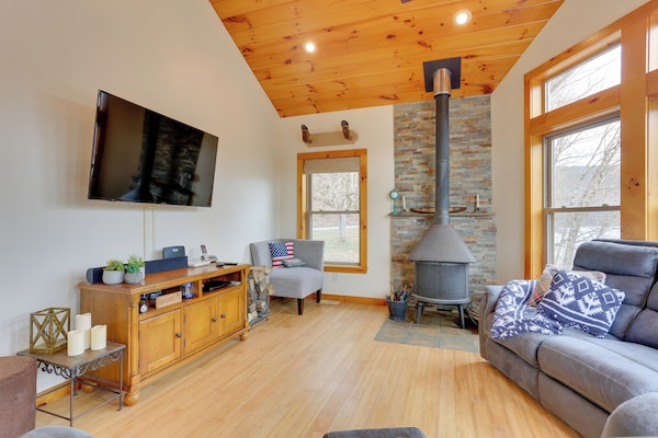 Pet-friendly Hancock Home On The Delaware River! - Hancock, NY