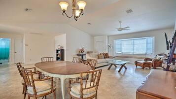 Casa (3 Bedrooms) | Interior