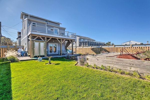 Seaside Sk Getaway: Steps To Matunuck Beach! - Rhode Island