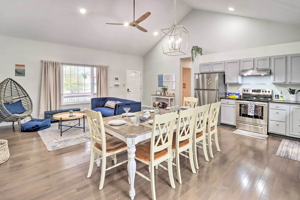 Gas Grill, Lake Access: Scenic Poconos Retreat! - East Stroudsburg University, East Stroudsburg