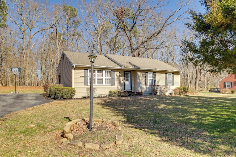 Tranquil Delmar Home ~ 7 Mi To Salisbury! - Trap Pond State Park, Laurel