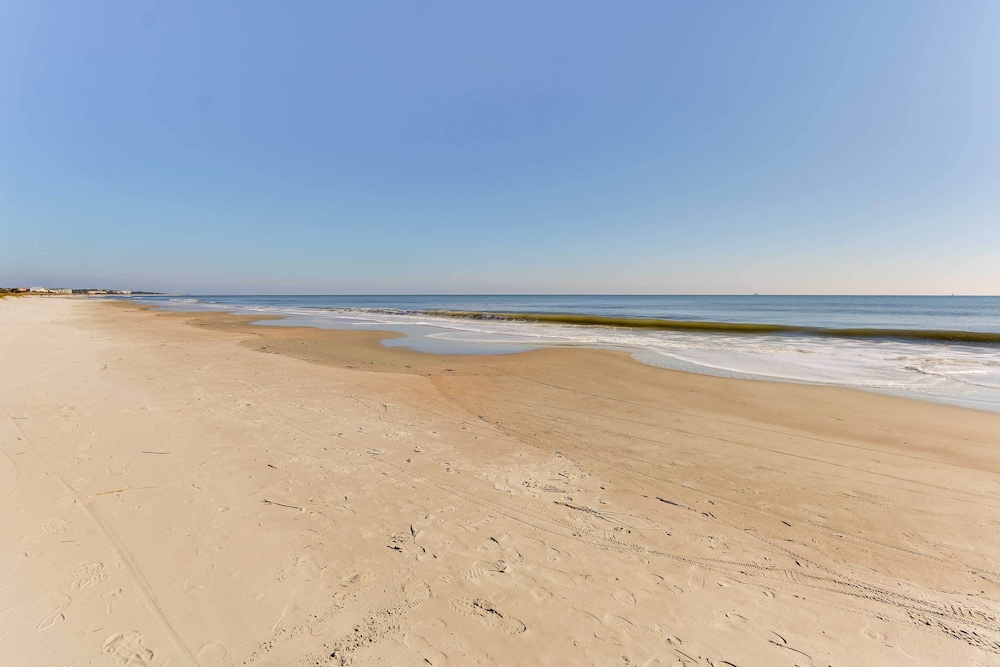 Walk To Beach: Hilton Head Resort Condo W/ Pools! - Hilton Head Island