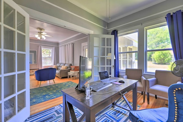 Spacious Lanett Haven W/ Sunroom + Large Deck - West Point, GA