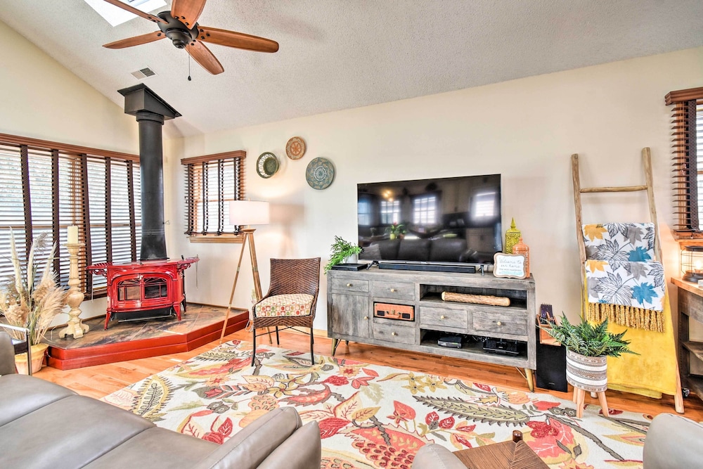 High-end Canalfront Paradise W/ Dock & Kayaks! - North Carolina