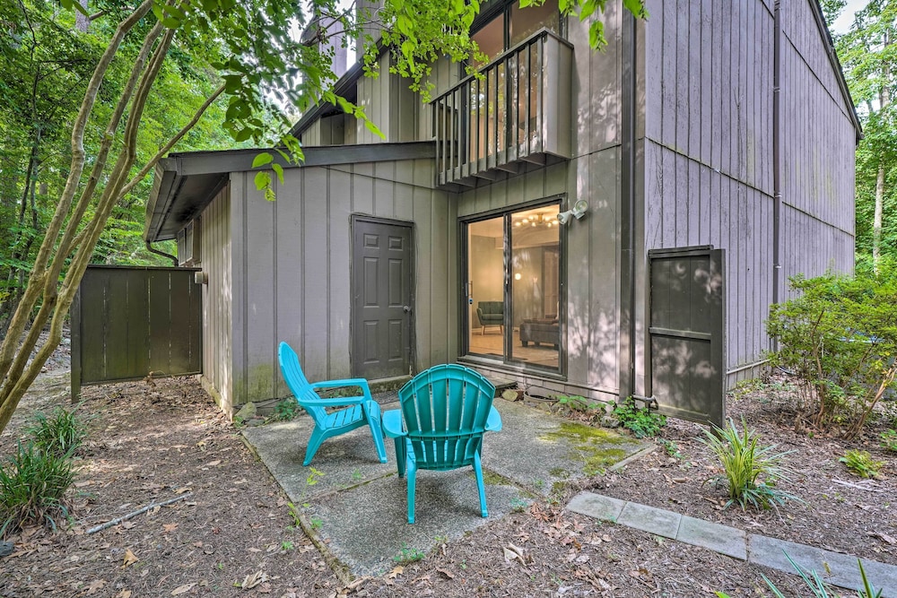 Stylish Durham Townhome < 5 Mi To Downtown! - Hillsborough, NC