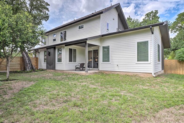 Gorgeous Georgetown Home, Walk To The Square! - Cedar Park, TX