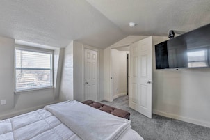Casa (2 Bedrooms) | Interior
