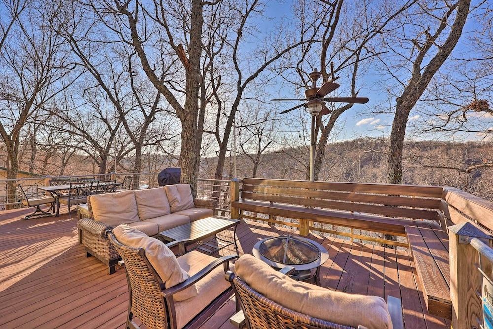 Pet-friendly Grand Lake House W/ Dock & Kayaks! - Oklahoma