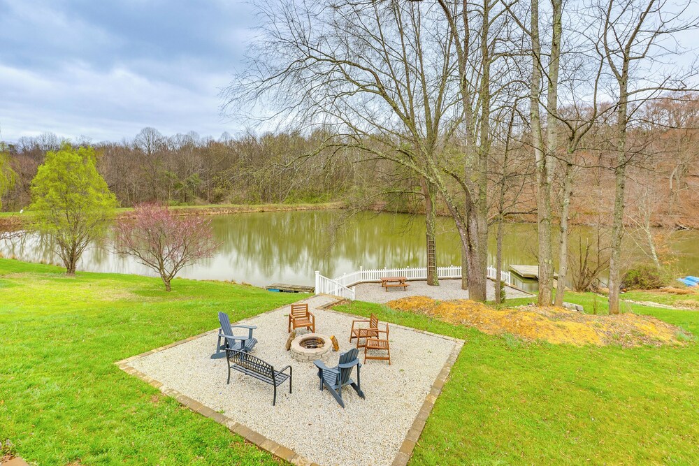 Renovated Logan Home W/ Pond & Fire Pit - Logan, OH