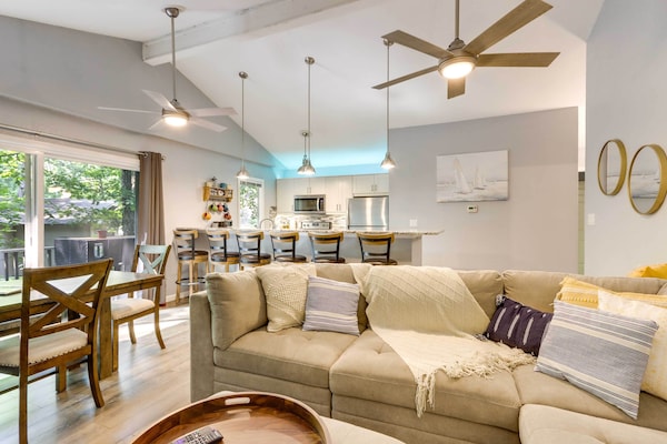 Furnished Patio: Home In Margaritaville Resort - Lake Ozark, MO