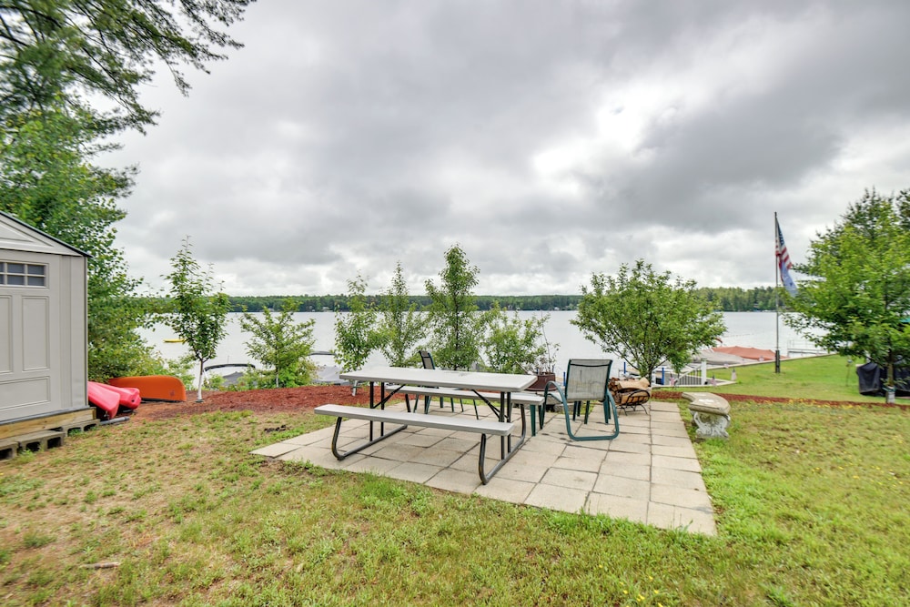 Scenic Little Ossipee Lake Retreat W/ Grill! - Limerick, ME