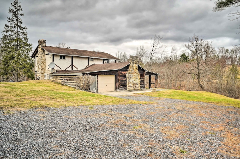 New Paris Cabin ~ 11 Mi To Shawnee State Park - Shawnee State Park, Schellsburg