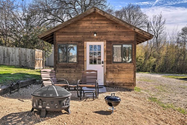 Lake Dunlap Studio W/ Shared Boat Ramp, Dock - Marion, TX