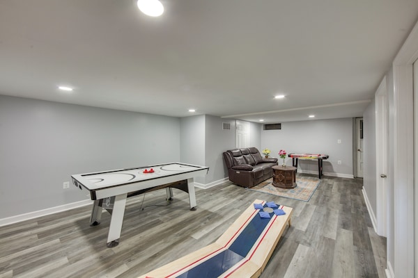 1 Mi To Hersheypark: Family Home W/ Game Room! - Monorail, Hershey