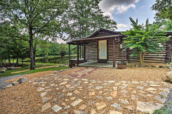 1950's Serenity Pond Cabin W/ View: Peace & Quiet! - Talladega Superspeedway