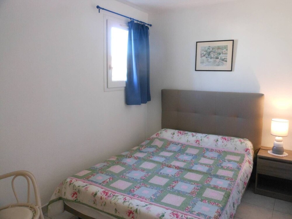 APT 3 ROOMS 38m2 + TERRACE 14m2 REF 4011 - Marseillan | Vrbo