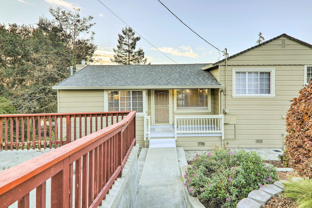 Castro Valley Home W/ Bay Area Views! - Oakland, CA