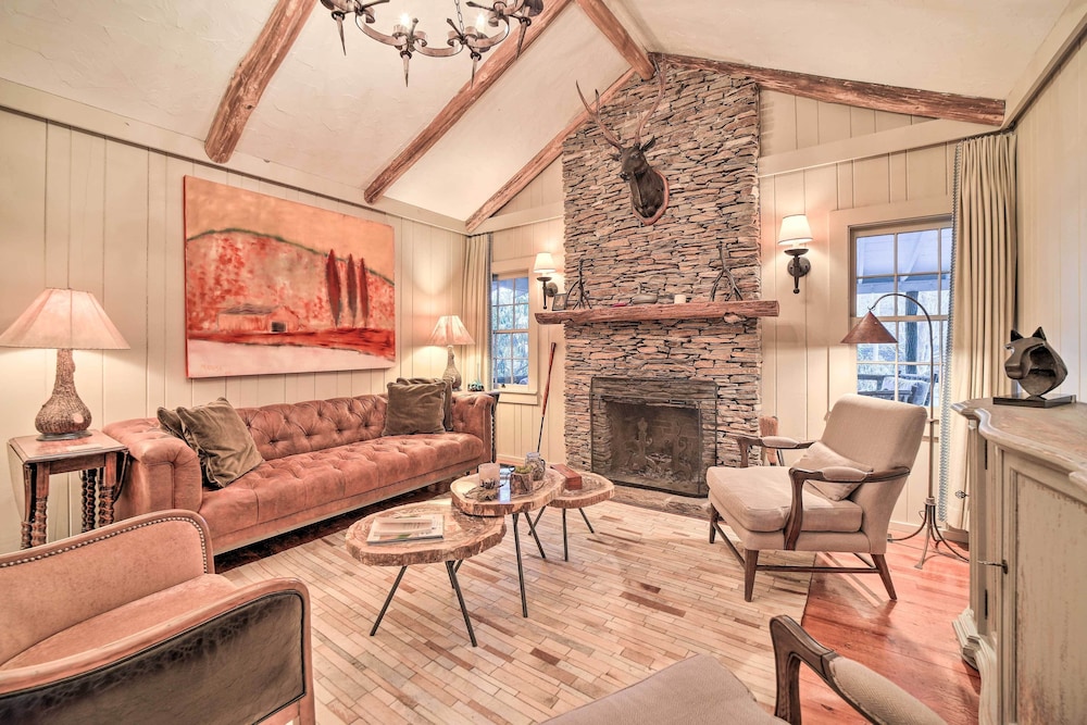 Mirror Lake Cabin ~ 1 Mi To Dtwn Highlands! - Highlands, NC