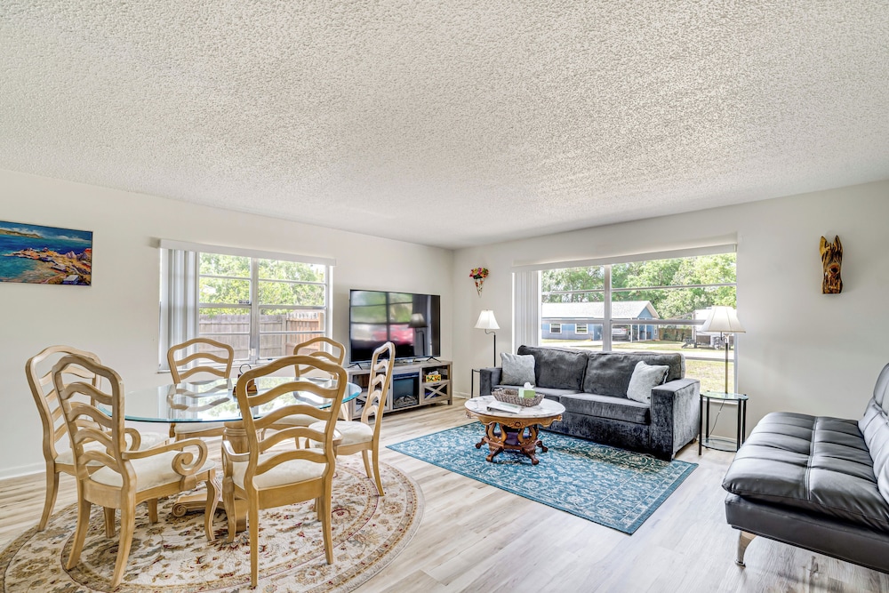 10 Mi To Dtwn Ocala: Dog-friendly Home W/ Fire Pit - Ocala, FL