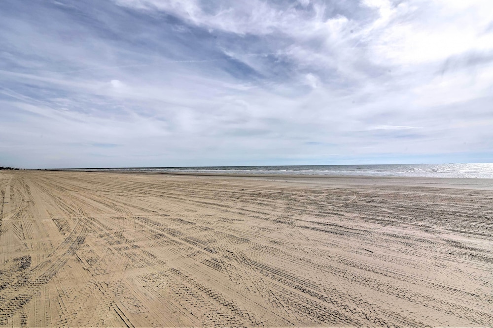 Ocean View, Deck: Colorful Crystal Beach Home! - Crystal Beach, TX