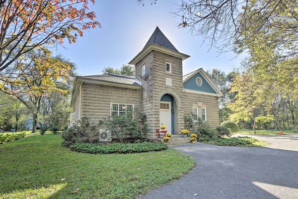Renovated Wv Schoolhouse: History Buffs Heaven! - West Virginia
