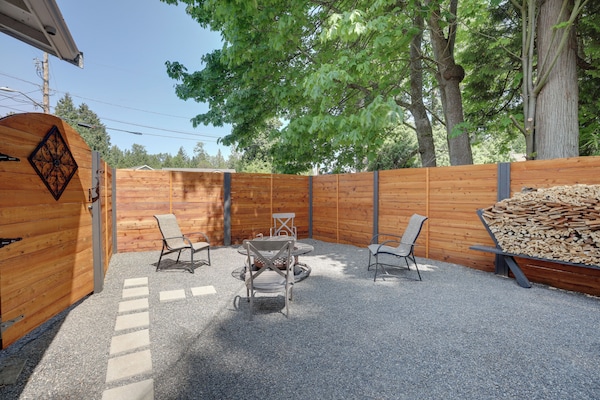 Farmhouse W/ Private Hot Tub < 1 Mile To Birch Bay - Blaine, WA