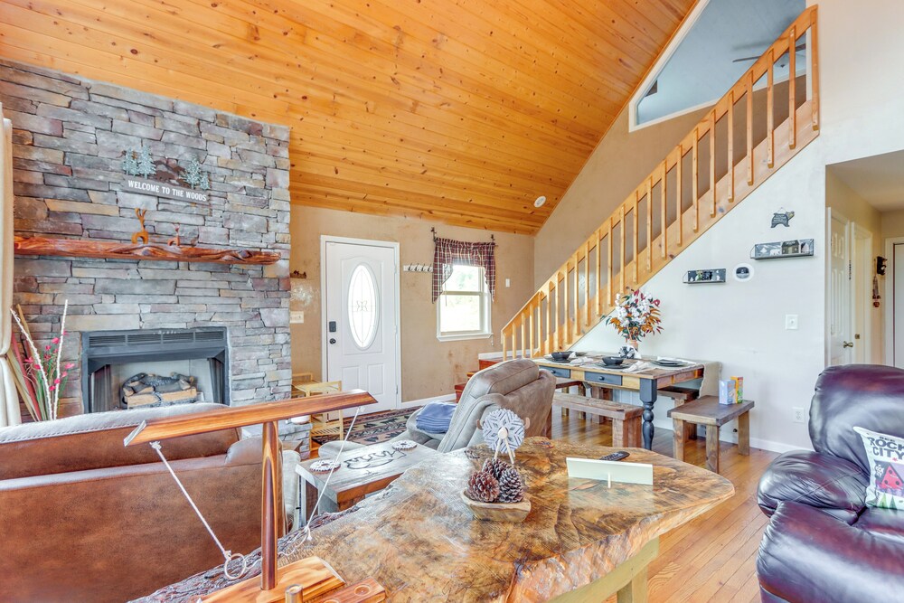 Peaceful Cabin Retreat - 9 Mi To Murphy! - Murphy, NC