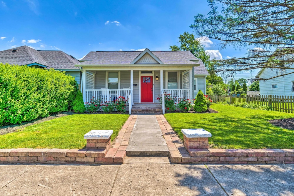 Family-friendly Home Near Noblesville Square! - Carmel, IN