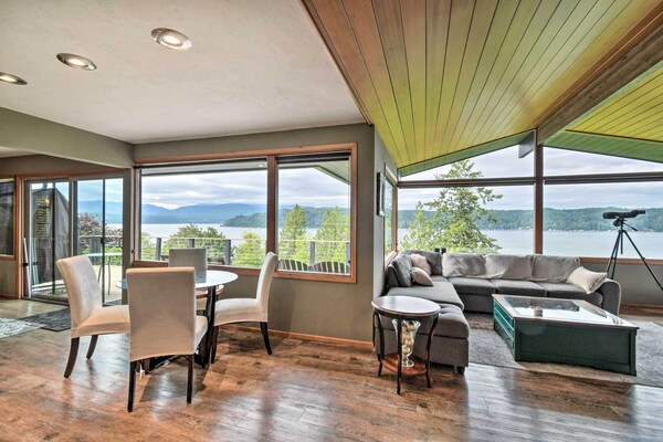 Deck & Sweeping Views: Family Union Home - Shelton, WA