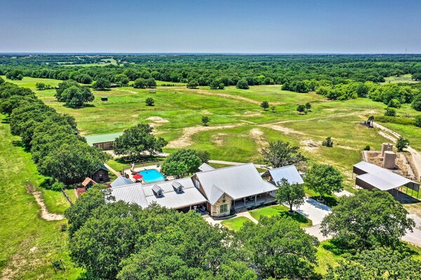 2 Home Retreat On 29 Acres: Sunset Ranch - Cottonwood Lake, Alvord