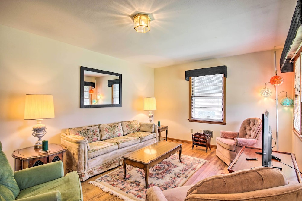 Charming Aiken Vacation Rental 2 Mi To Dtwn! - Aiken, SC