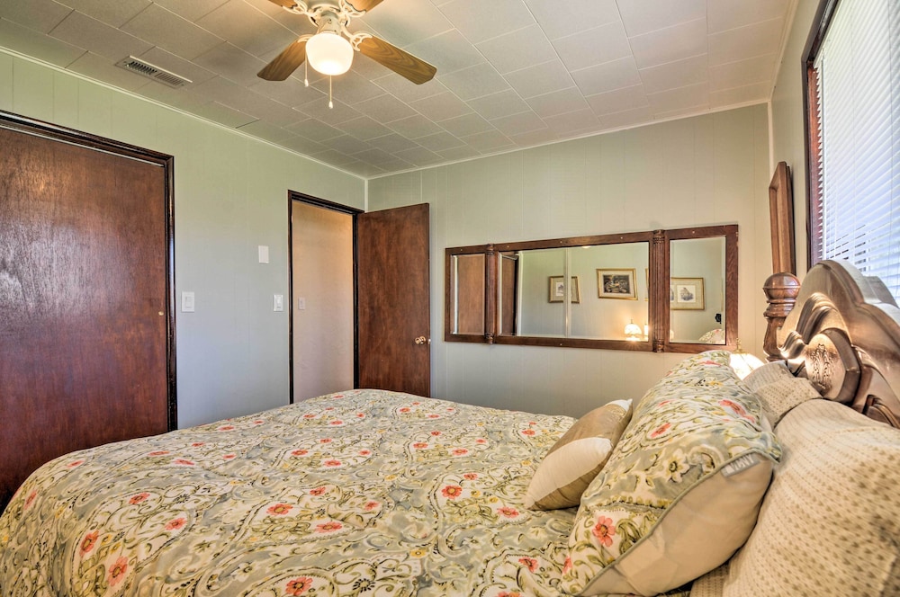 Tropic Getaway Near Bryce Canyon National Park! - Bryce Canyon National Park, UT