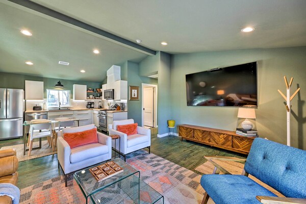 Modern Bentonville Home: Mountain Biker's Paradise - Bentonville, AR