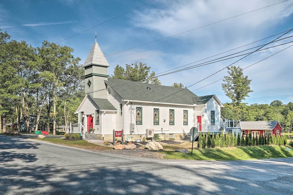 16 Mi To Camelback Resort: Getaway W/ Game Room - Poconos, PA