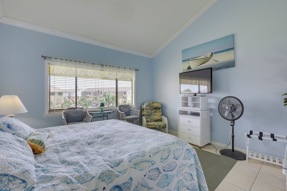 St Augustine Resort Condo - Walk To Crescent Beach - Crescent Beach, FL