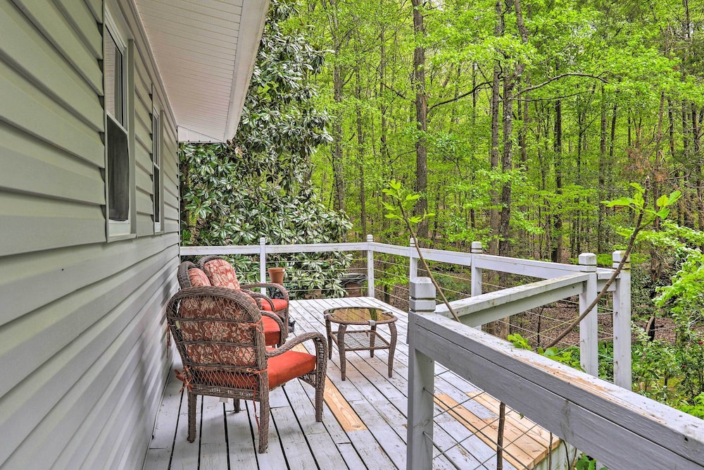 Lakeside Haven W/ Private Dock: Fish & Swim! - Richard B. Russell Lake