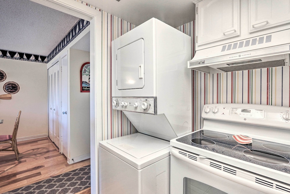 해변까지 도보 거리의 코스탈 시 파인스 겟어웨이! - 블러프턴