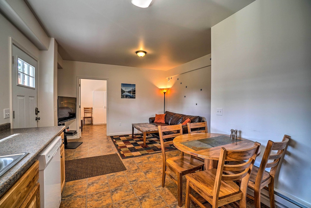 Family Retreat ~ 8 Mi To Downtown + Bishops Beach! - Alaska