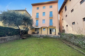 Apartamento família, 2 quartos, micro-ondas (Leonardo House Garden Stresa Center) | Fachada