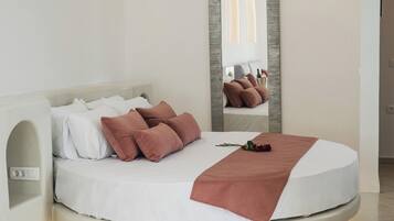 Suíte | 1 quarto, roupas de cama premium, escrivaninha, quartos à prova de som