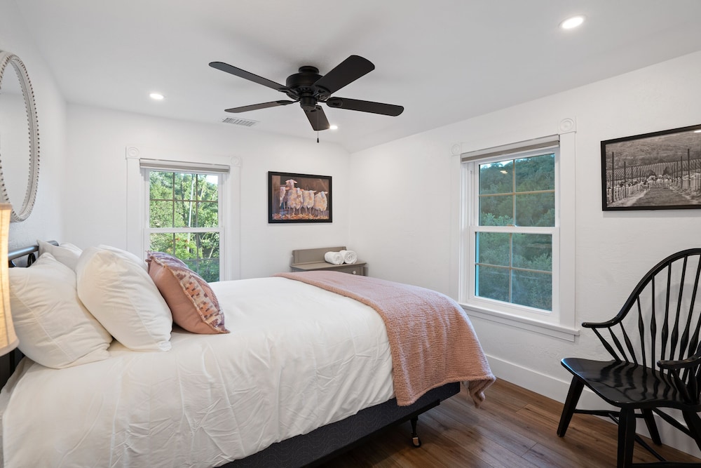 8 Mile House Deluxe-Experience California Tranquility at this ...