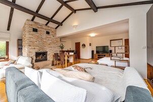 Estúdio Comfort, vista para a montanha | Secretária, ferro/tábua de engomar, Wi-fi grátis