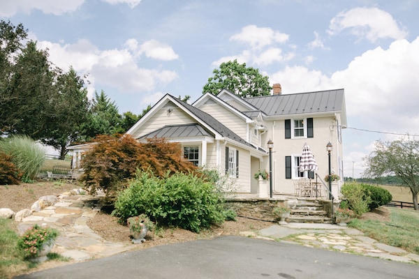 Still Meadow Farm - Leesburg, VA