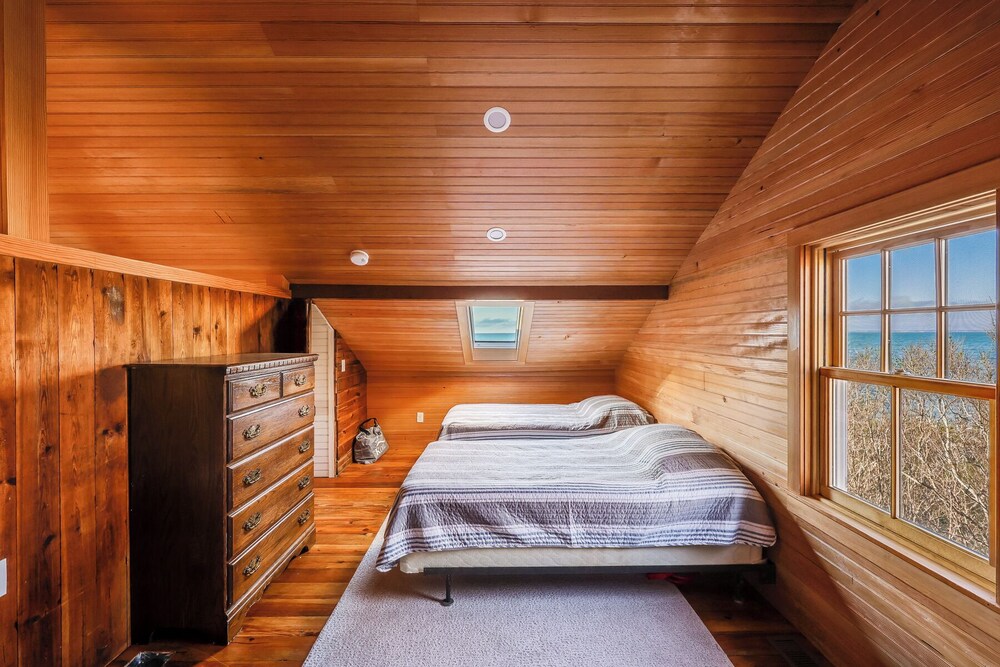 Brewster Beachfront Gem! - Brewster | Vrbo