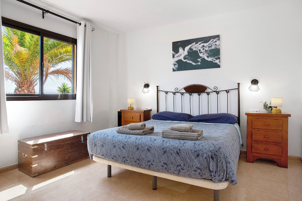 Maison De Vacances 'Oasis Tamarindo' Avec Piscine Partagée, Terrasse Privée Et Wi-fi - Corralejo