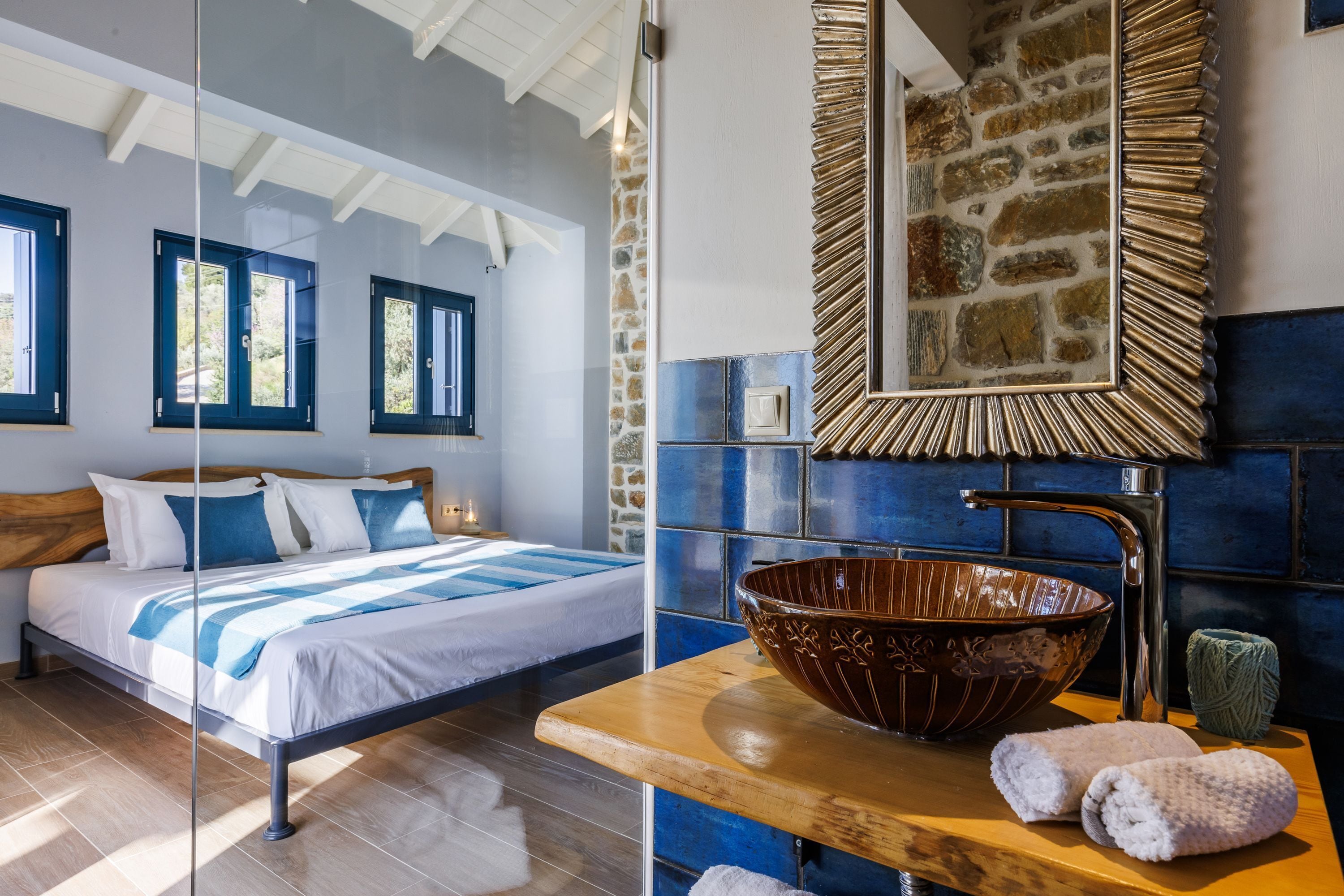 Vila | 4 quartos, quartos à prova de som, acesso à internet de alta velocidade