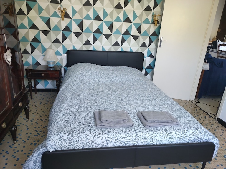 Villa Spacieuse, De Plain Pied, Avec Grand Jardin Arboré à 2 Minutes De La Plage - Andernos-les-Bains