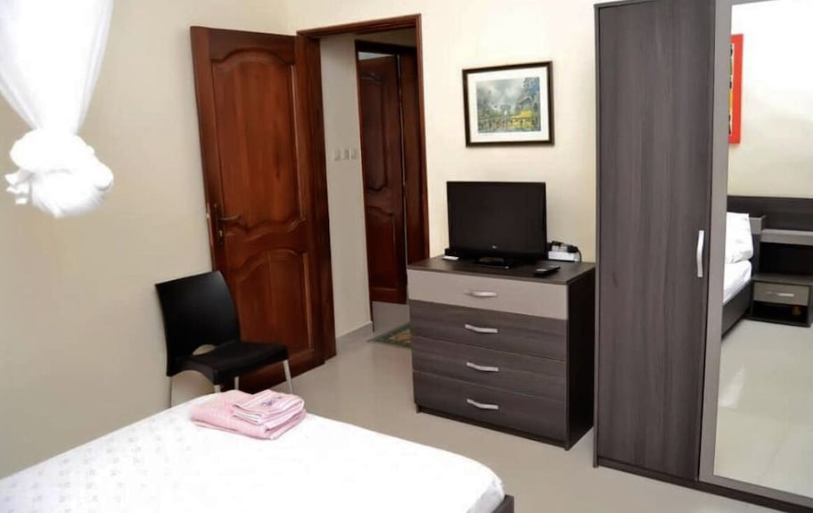 Chambre Double Avec Salle De Bain Privative 2 - Dakar